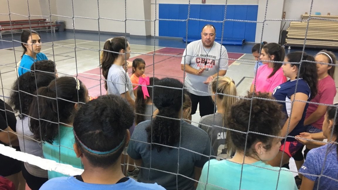 Volleyball camp gives kids the opportunity to master the sport | kiiitv.com