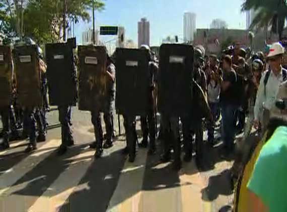 Brazilian Police Fire Tear Gas at World Cup Protesters | kiiitv.com
