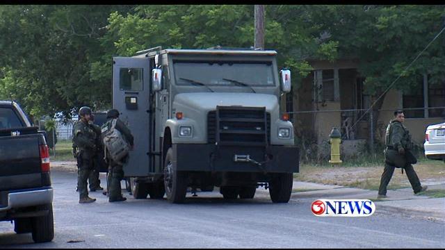 Morning SWAT Raids to Shut Down Texas Syndicate Drug Operation | kiiitv.com