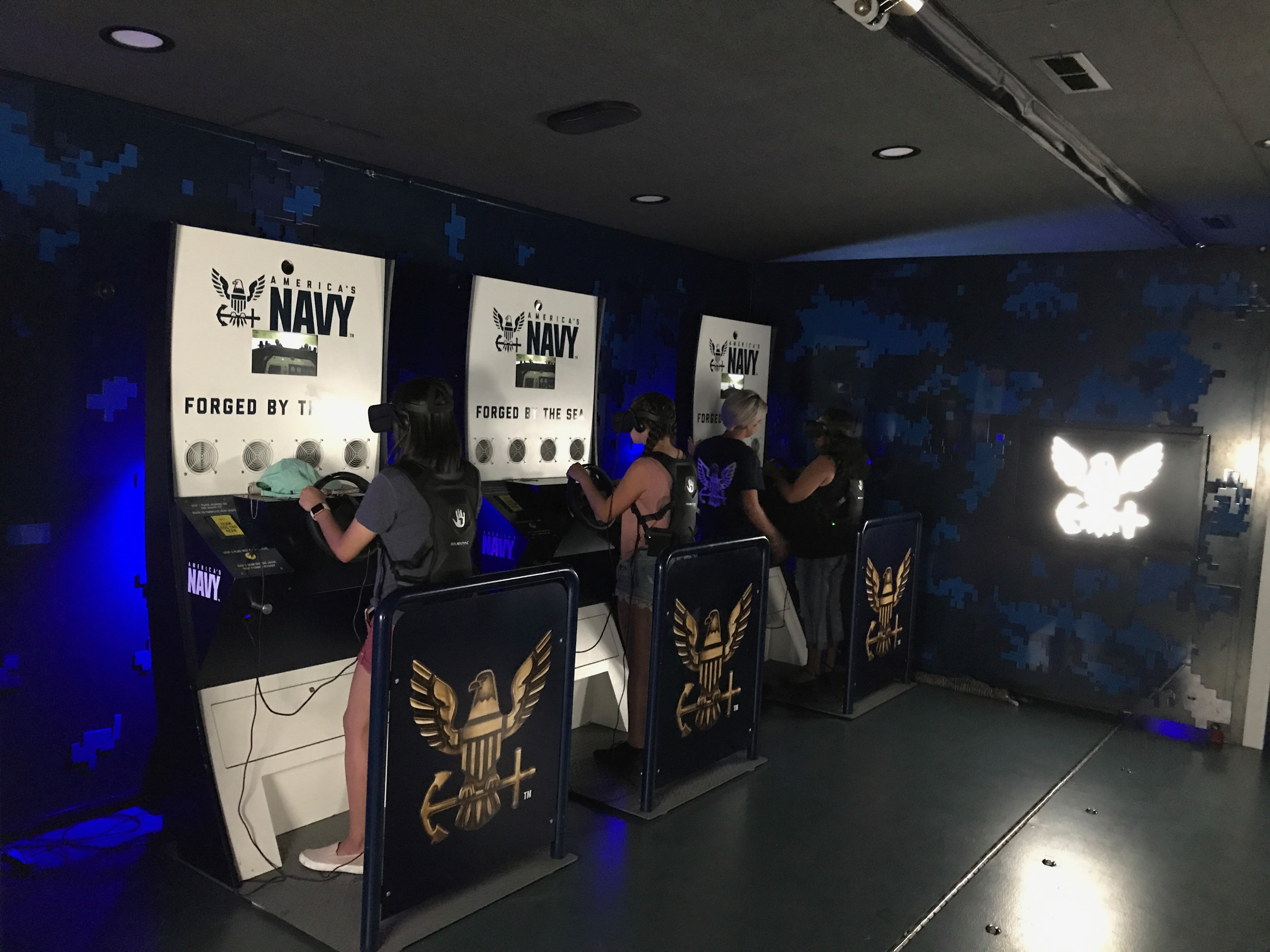 U.S. Navy brings virtual reality to Wings Over South Texas | kiiitv.com